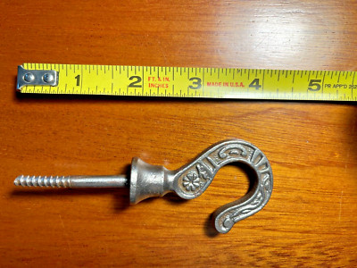 Hooks & Brackets - Lamp Hooks