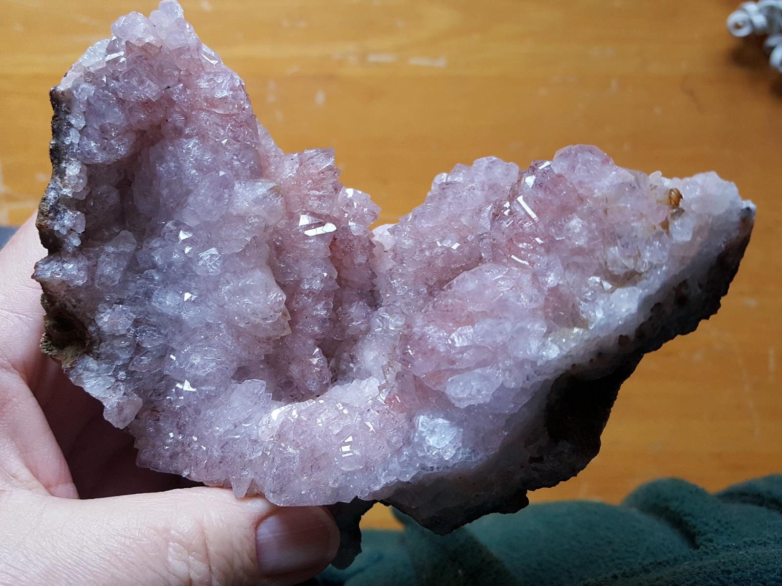 Red/violet AMETHYST Geode Morocco 4 1/2" x 5" x 3" stands! Flowers ...