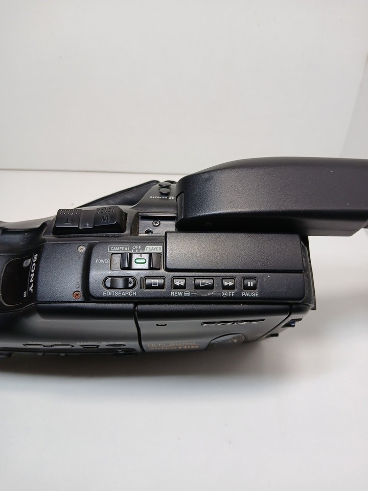 Sony Handycam CCD-V600E Video Hi8 Camera Recorder Black 8x Optical Zoom ...