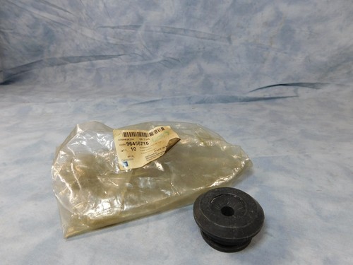 96456715 NEW OEM GM REAR SUSPENSION BUSHING CHEVROLET AVEO | eBay