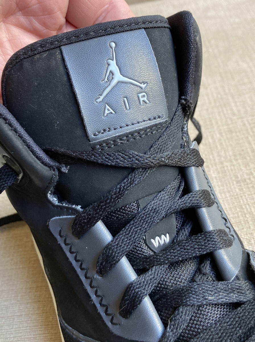 Air Jordan Mens 1 Flight 2 Basketball Shoes Black 555798-003 Air Jordan Mens 1 Flight 2 Basketball Shoes Black 555798-003