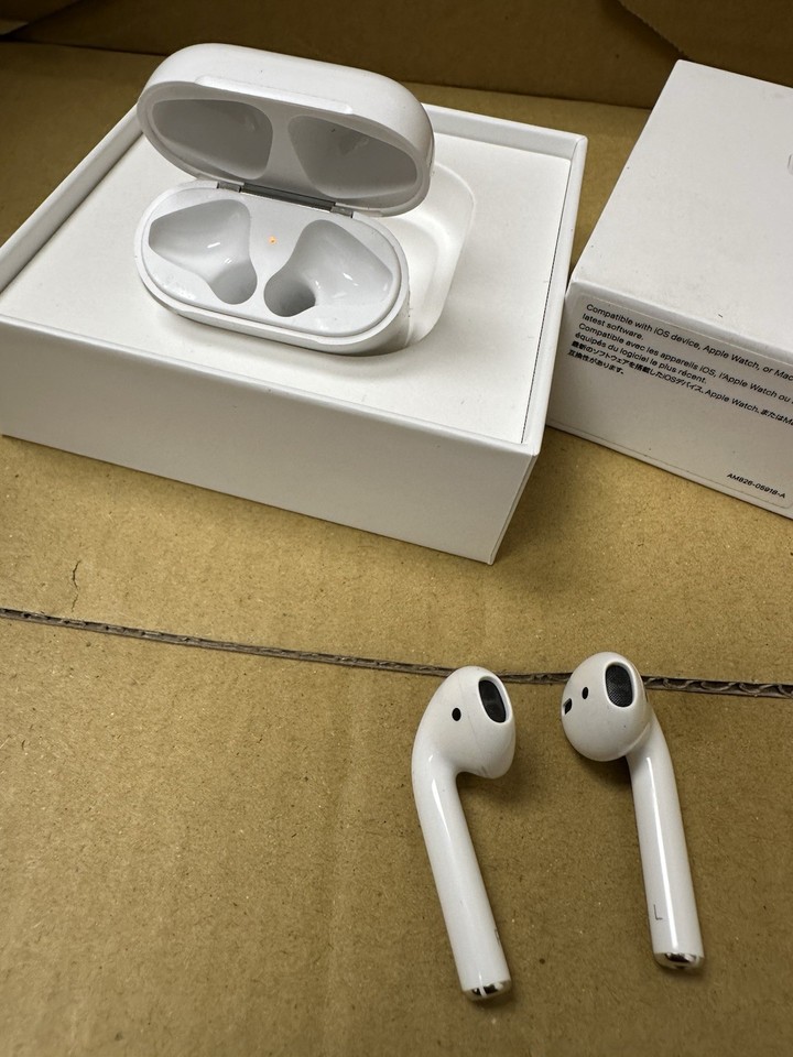 Apple AirPods 1st Generation w/ Charging Case White - Model A1602 Q | eBay