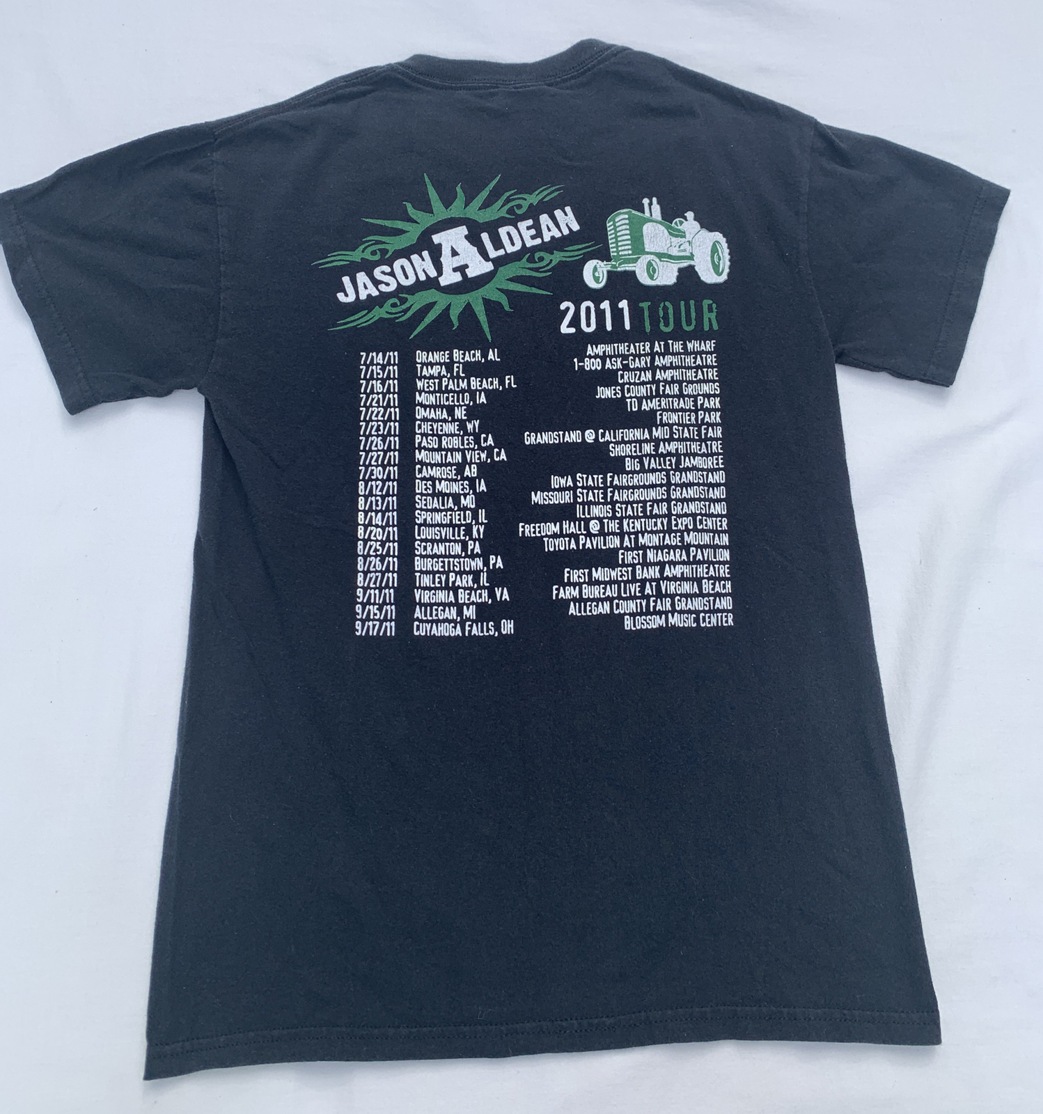 JASON ALDEAN 2011 Tour My Kinda Party Big Green Tractor Concert T-Shirt ...