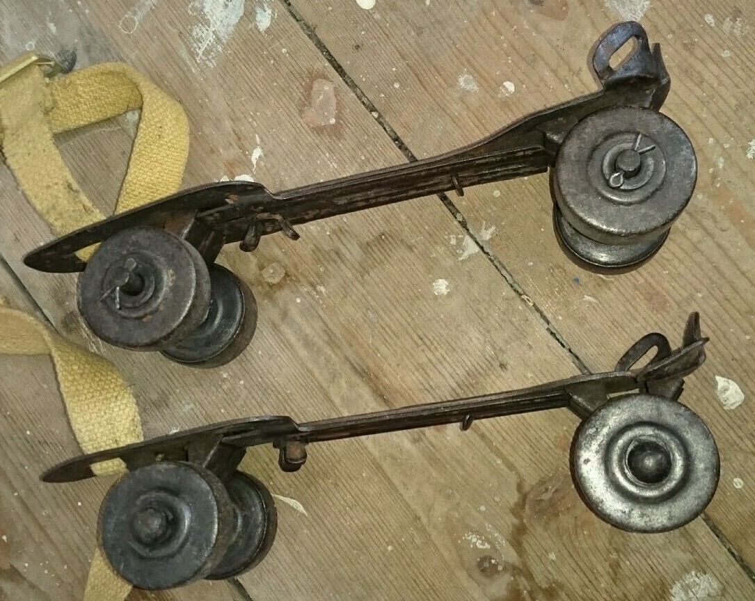 Vintage adjustable all metal roller skates 30s? Good condition. metal ...