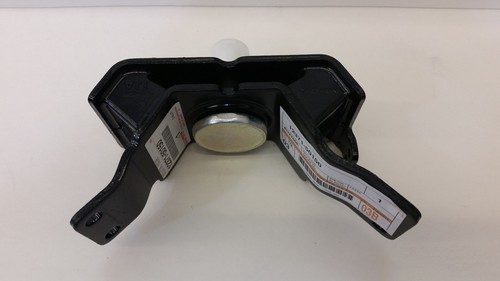 LEXUS OEM FACTORY REAR MOTOR MOUNT 2003-2009 GX470 12371-50150 | eBay