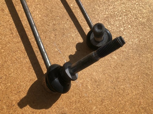 99734306903 9973430703 Porsche Cayman Boxster 987 Left Right Sway Bar ...