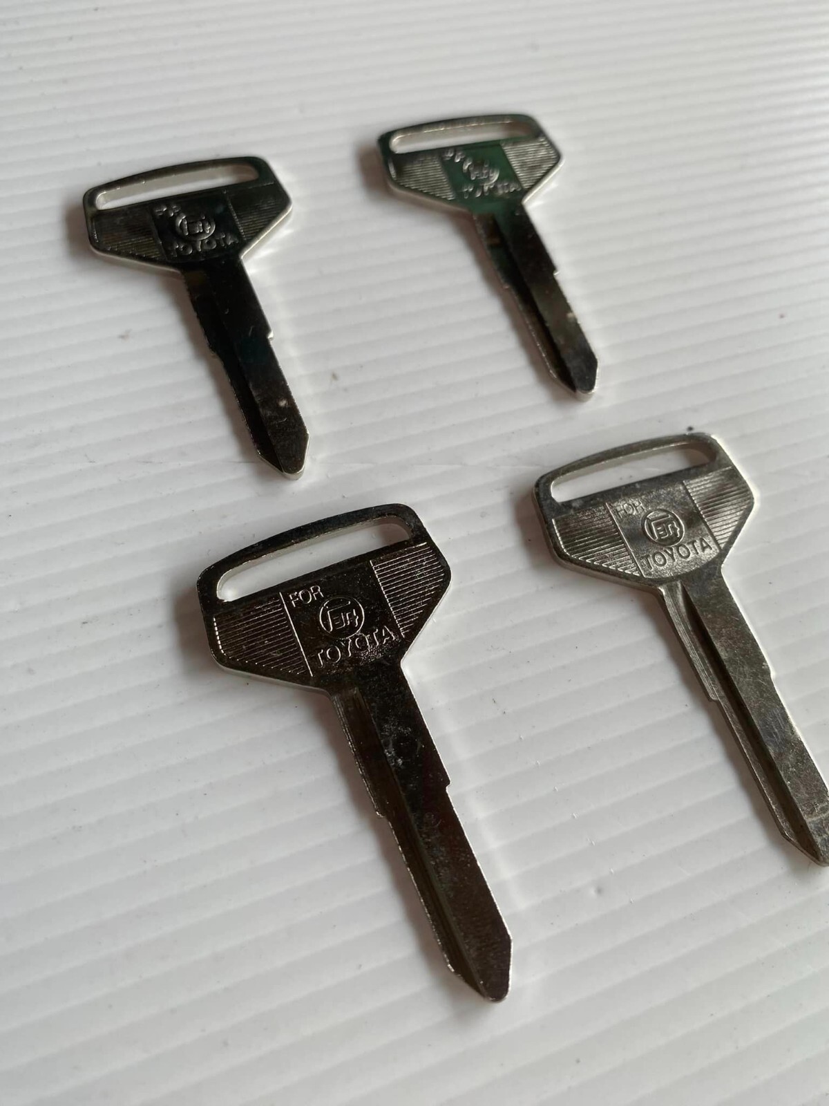 BLANK KEYS Toyota Corolla KE10 KE20 KE25 TE27 KE30 KE35 KE55 KE70 TE71 ...