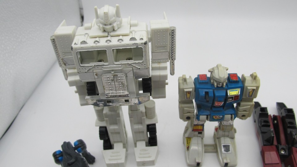 g1 g2 Transformers lot - Ultra magnus cab - Jolt - Micromasters - Twin ...