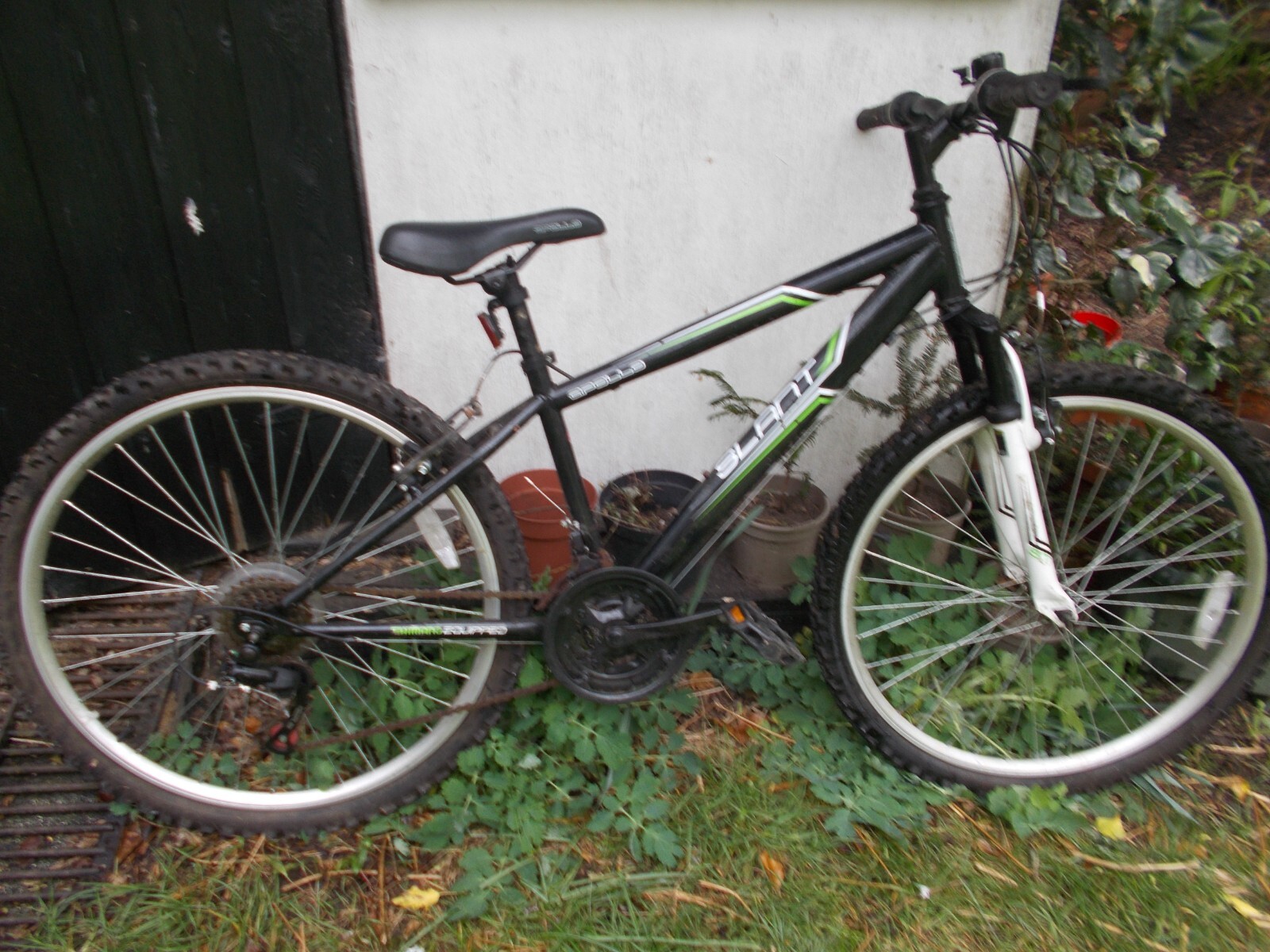 Apollo 'Slant' mountain bike; recently serviced; good condition ...