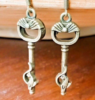 CUTE QUIRKY STEAMPUNK CAT KEY EARRINGS BOHO KITSCH RETRO VINTAGE FUN ...
