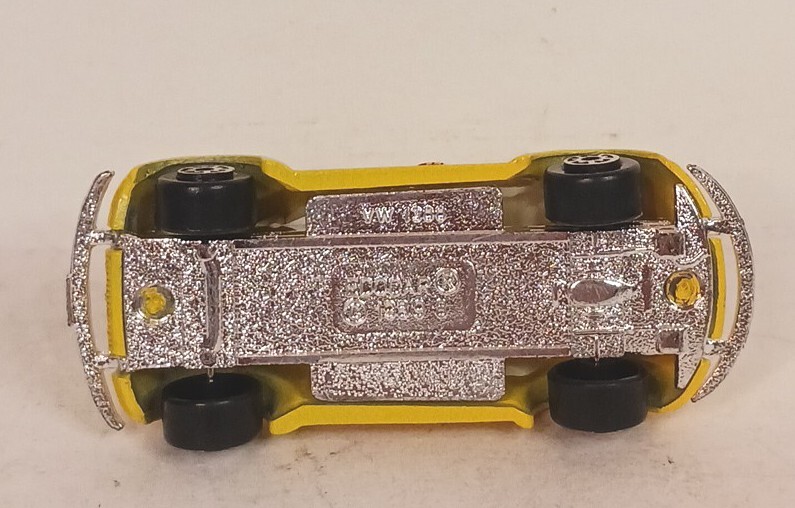 1989 Edocar Volkswagon Beetle Coca-Cola 1300 VW Diecast 1:64 Scale ...