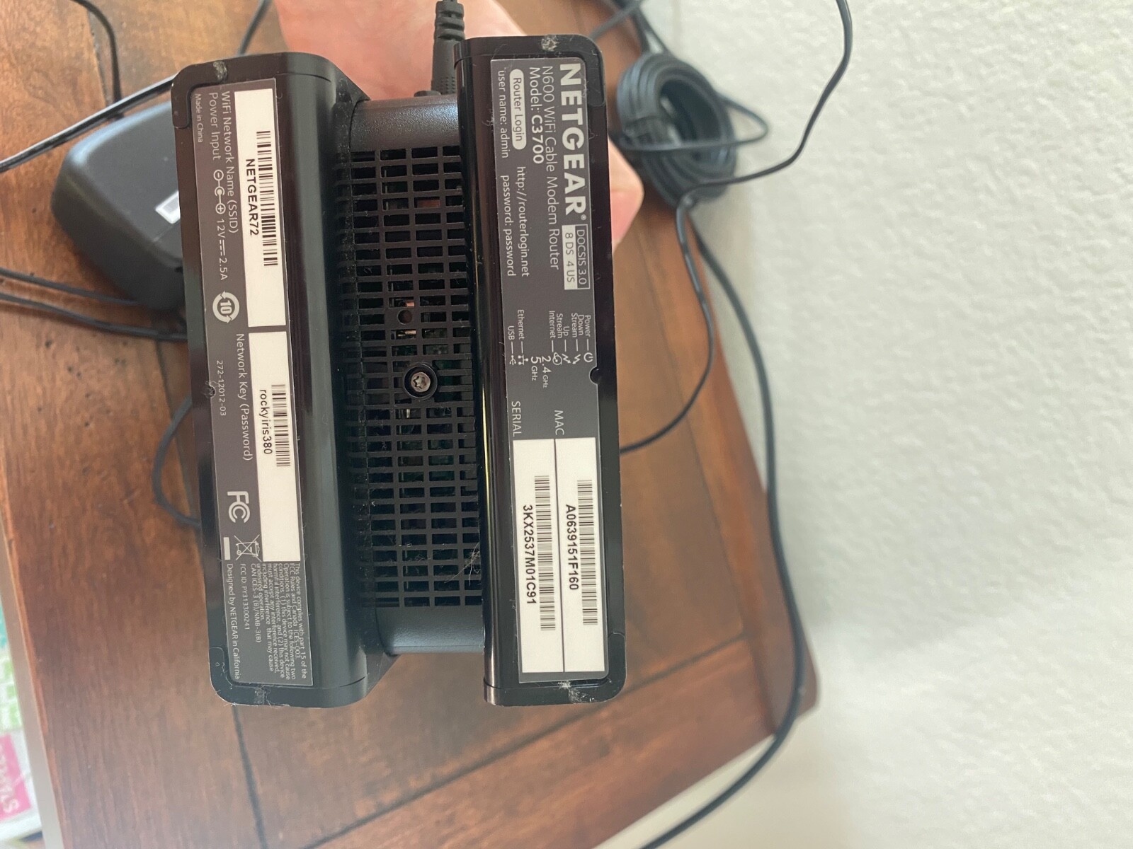 Netgear C3700 WiFi Cable Modem Router 606449099089| eBay