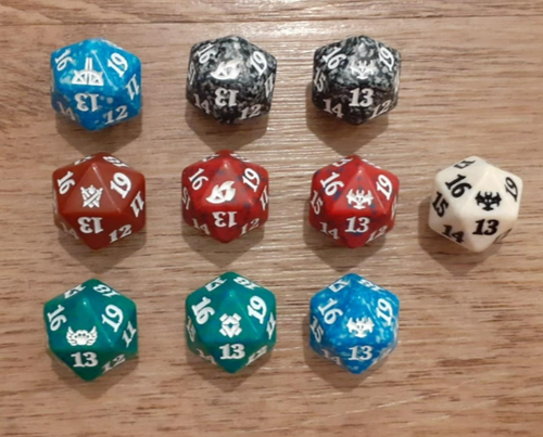 Magic the Gathering d20 Spindown Life Counter Set of 10 dice Many ...