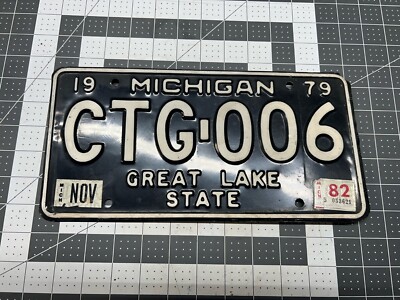 Michigan License Plate 1979 Black #CTG-006 - 1982 Tab Man Cave, Garage ...