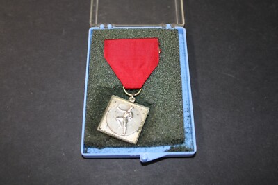 Marching Band Vintage medal award pinback ribbon, 1960s?, silver, red ...