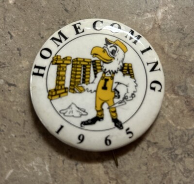 Iowa Hawkeye 1965 Homecoming Button | eBay