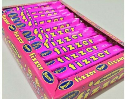 72 STRAWBERRY FIZZERS CHEWY PINK LOLLIES FIZZER CANDY BUFFET KIDS PARTY ...