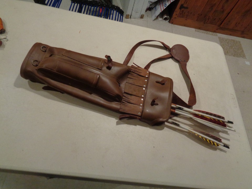 Vintage BEN PEARSON ARROW QUIVER with 8 wood BROAD TIP ARROWS | eBay