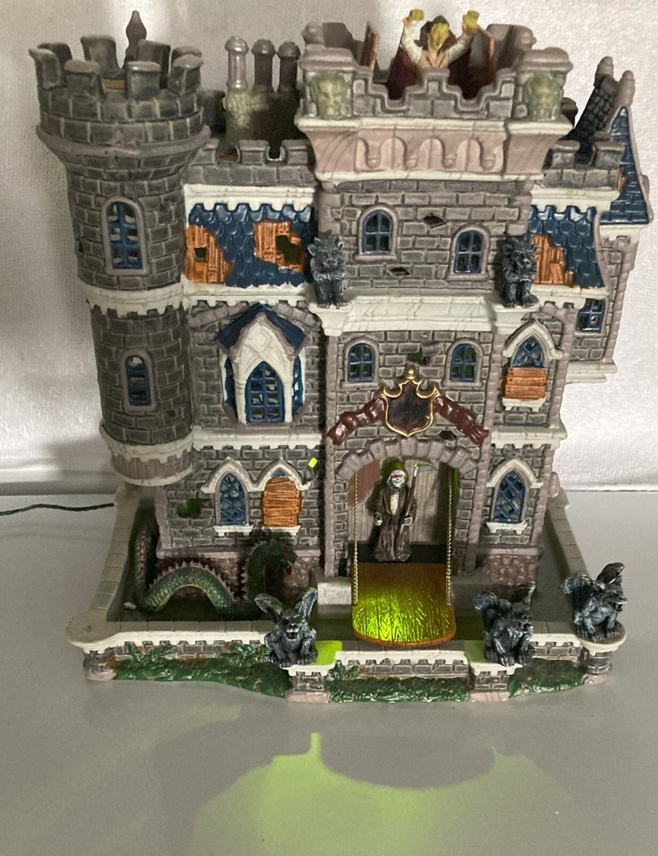 **Vintage LEMAX SPOOKY TOWN CASTLE ON THE HILL LIGHTED ANIMATED WORKS ...