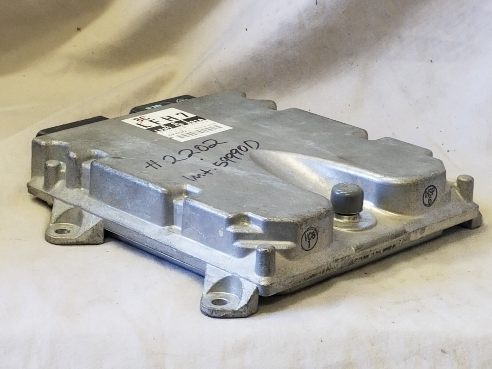 2004-2005 Mazda 3 Engine Electronic Control Module ECU ECM PCM 2.0L ...