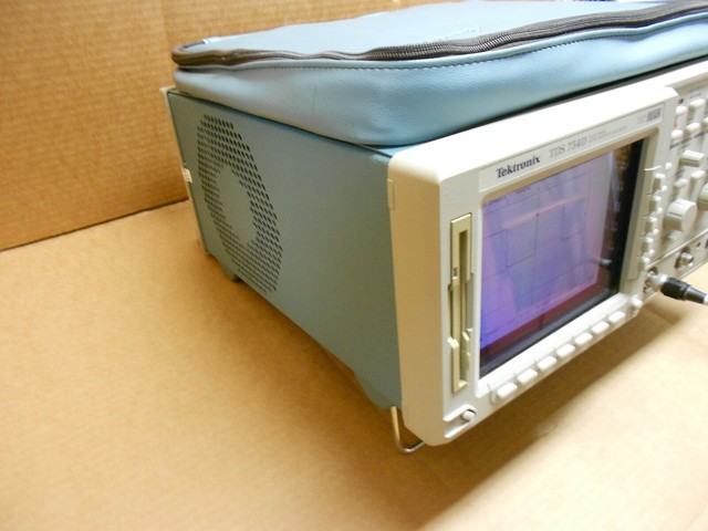Tektronix TDS754D Digital Oscilloscope for sale online | eBay