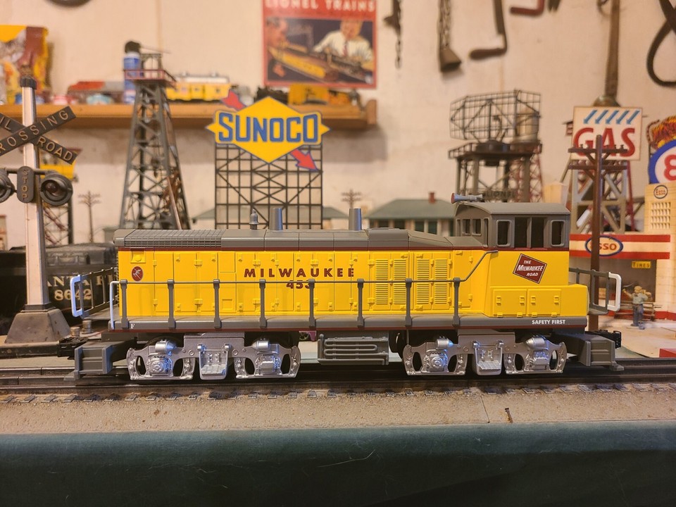 K-LINE-LIONEL MILWAUKEE ROAD MP-15 Diesel Loco in Box Serviced & Ready ...