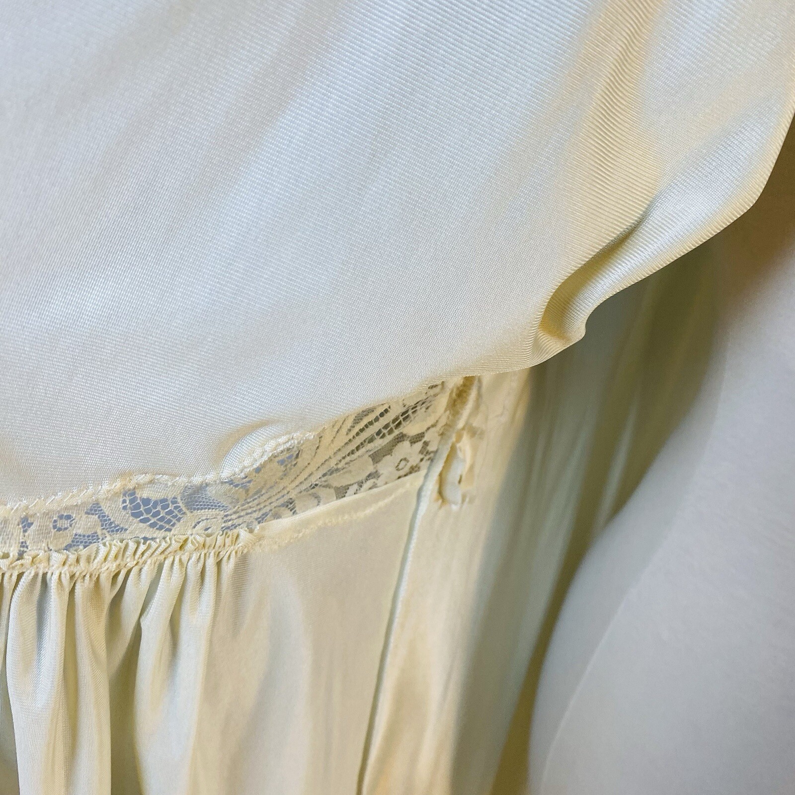 Vtg Rosa Puleo Szule Lily of France Robe sz M Maxi Satin Nylon Lace ...