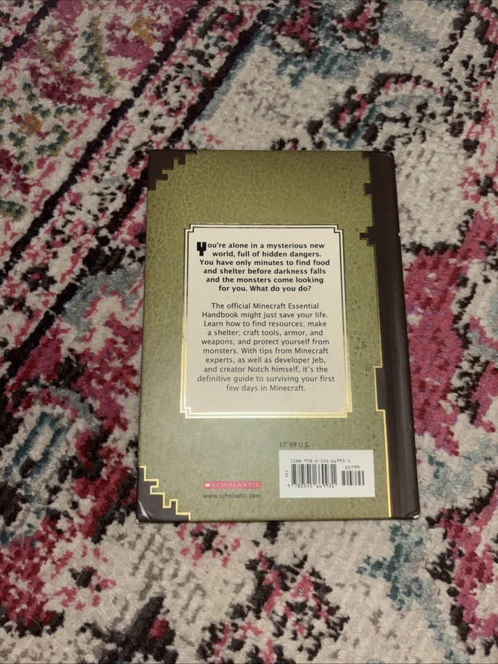 Minecraft : Essential Handbook by Jordan Maron, Stephanie Milton and ...