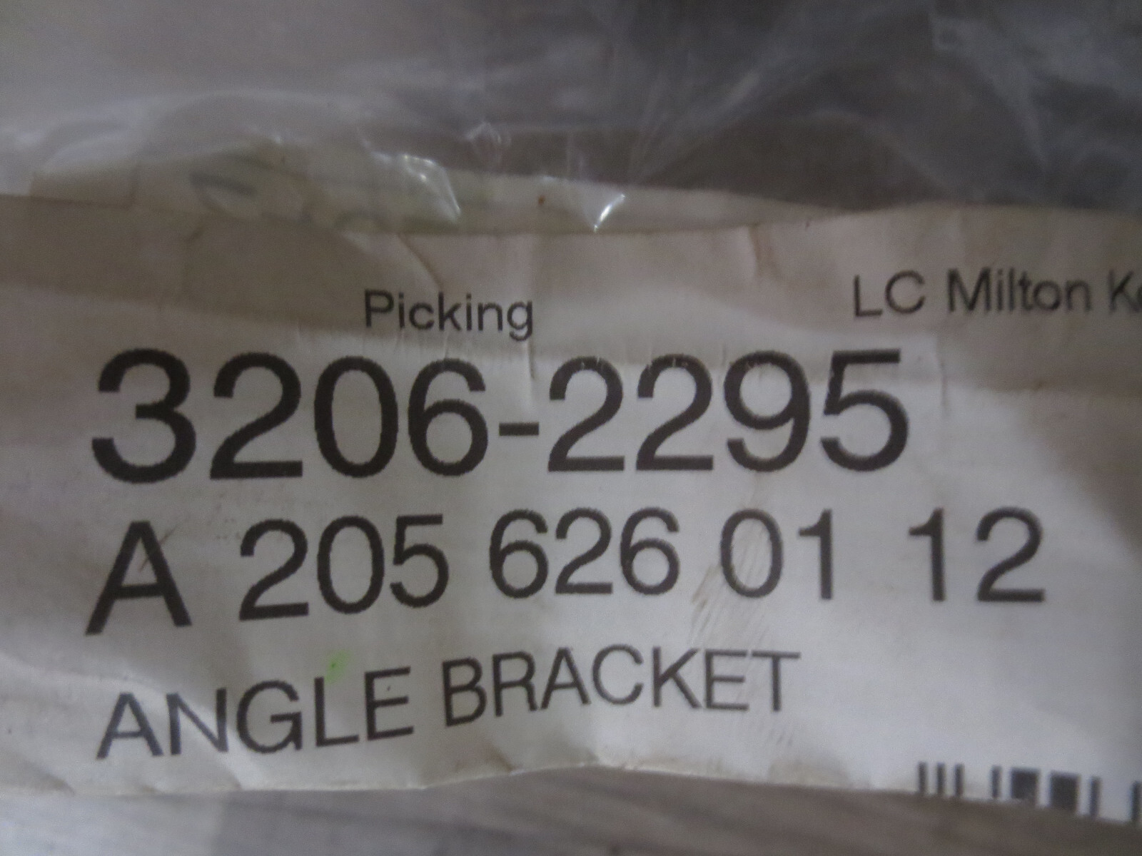 Mercedes-Benz C-class W205 Front Left Radiator Support Bracket ...