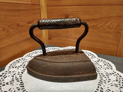 ANTIQUE CAST IRON GENEVA SAD IRON MADE IN GENEVA, ILLINOIS | eBay