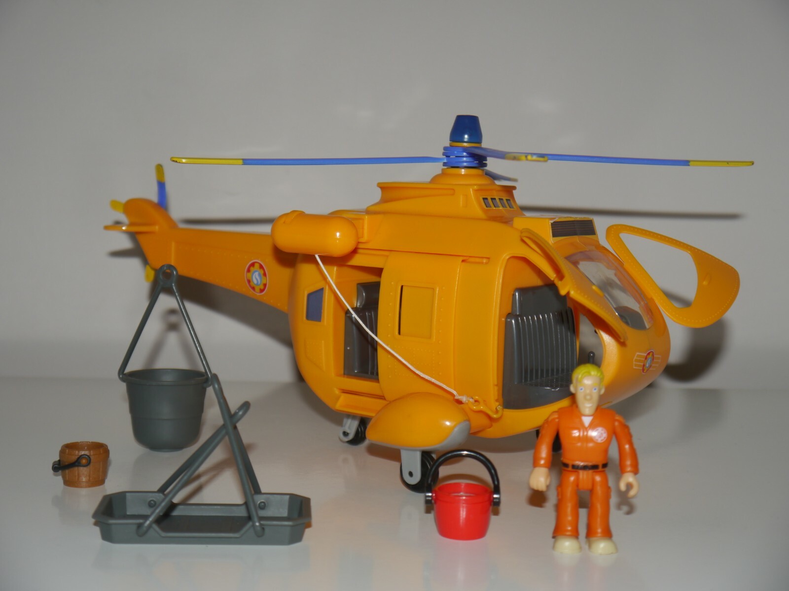 Fireman Sam Helicopter Wallaby 2 with Light & Sounds Tom Accessories ...