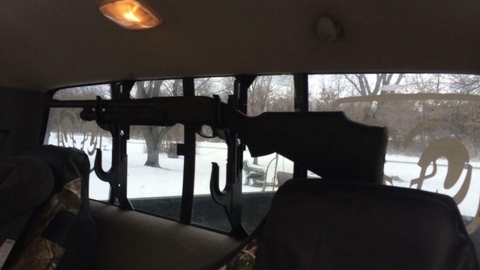 Vehicle Gun Rack Rear Window Transport Rifle Bow Shotgun Holder For Car ...