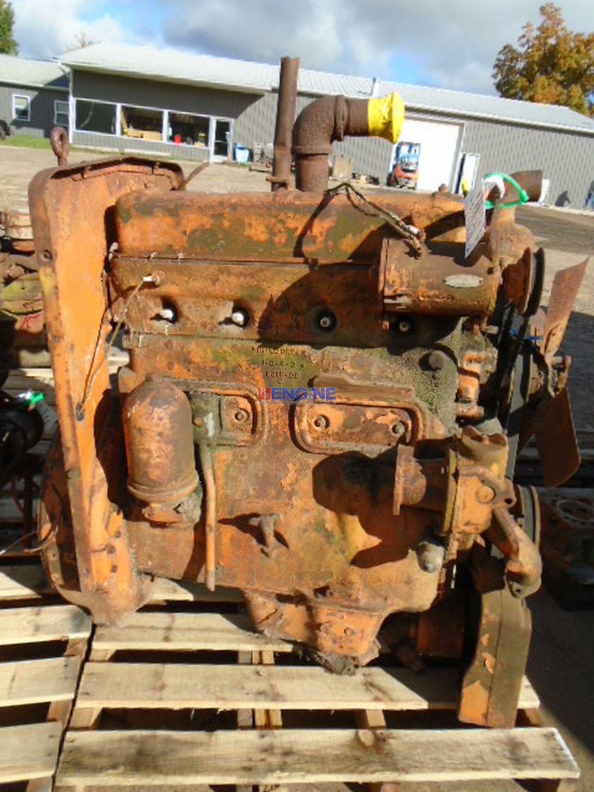International W9, 334 cid, 5.5L Engine Complete Vintage Seized Core C ...