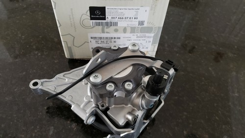 NEW OEM Power Steering Pump Mercedes-AMG A007466070180 G63 AMG GENUINE ...