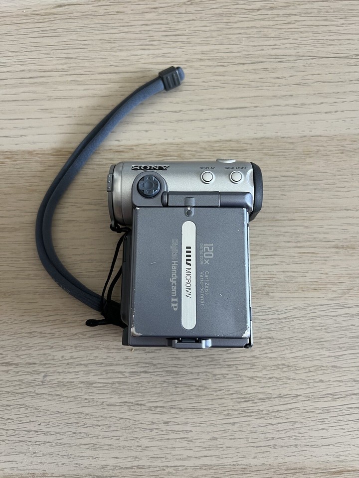 Sony DCR-lP5 NTSC MicroMV Handycam Camcorder VCR Player Video Transfer ...