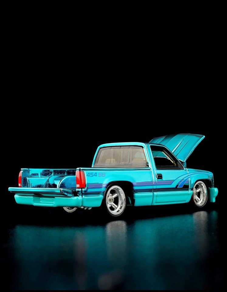 Hot Wheels RLC Exclusive 1990 Chevy 454 SS Square Body Truck - PRESALE ...