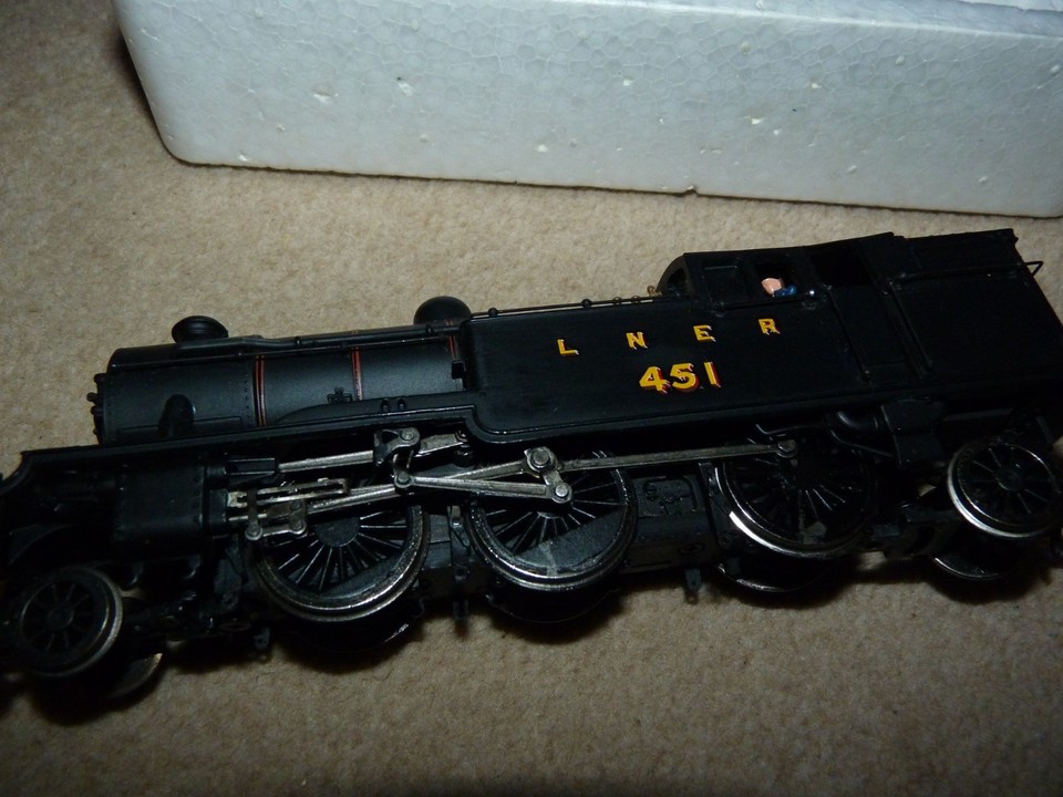 Bachmann 31-605 V3 Tank Loco LNER 451, Code 3? - Boxed 00 Gauge | eBay UK