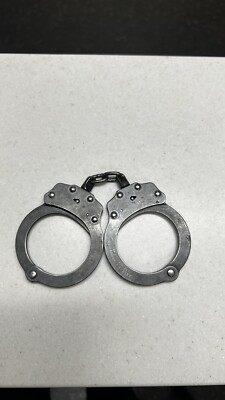 Peerless Model 700 Nickel Finish Handcuffs - Manufact Lifetime Warrant ...