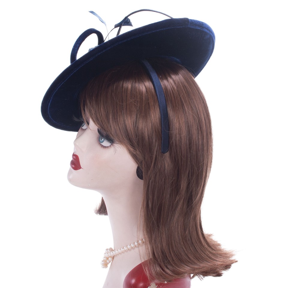 Elegant Women Loop Velvet Wedding Occasion Church Fascinator Headpiece ...