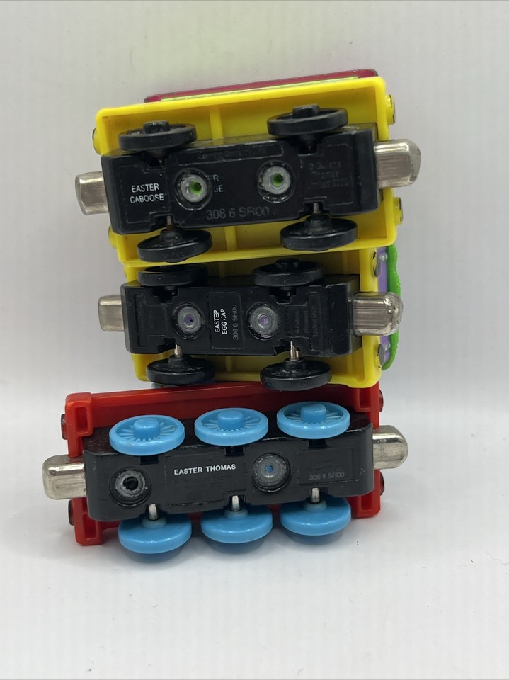 Thomas & Friends Take N Play Along Diecast THOMAS & EASTER TRAIN SET ...