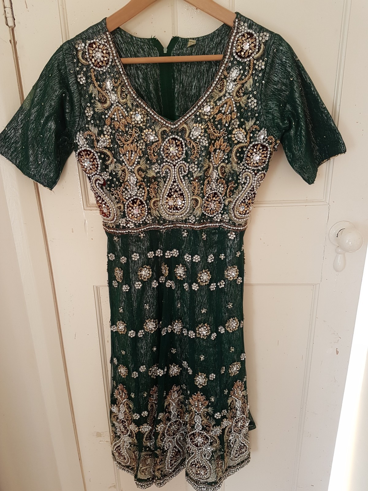 Vintage Sequin Dress. Beautiful. RARE. Size 12 - Gem