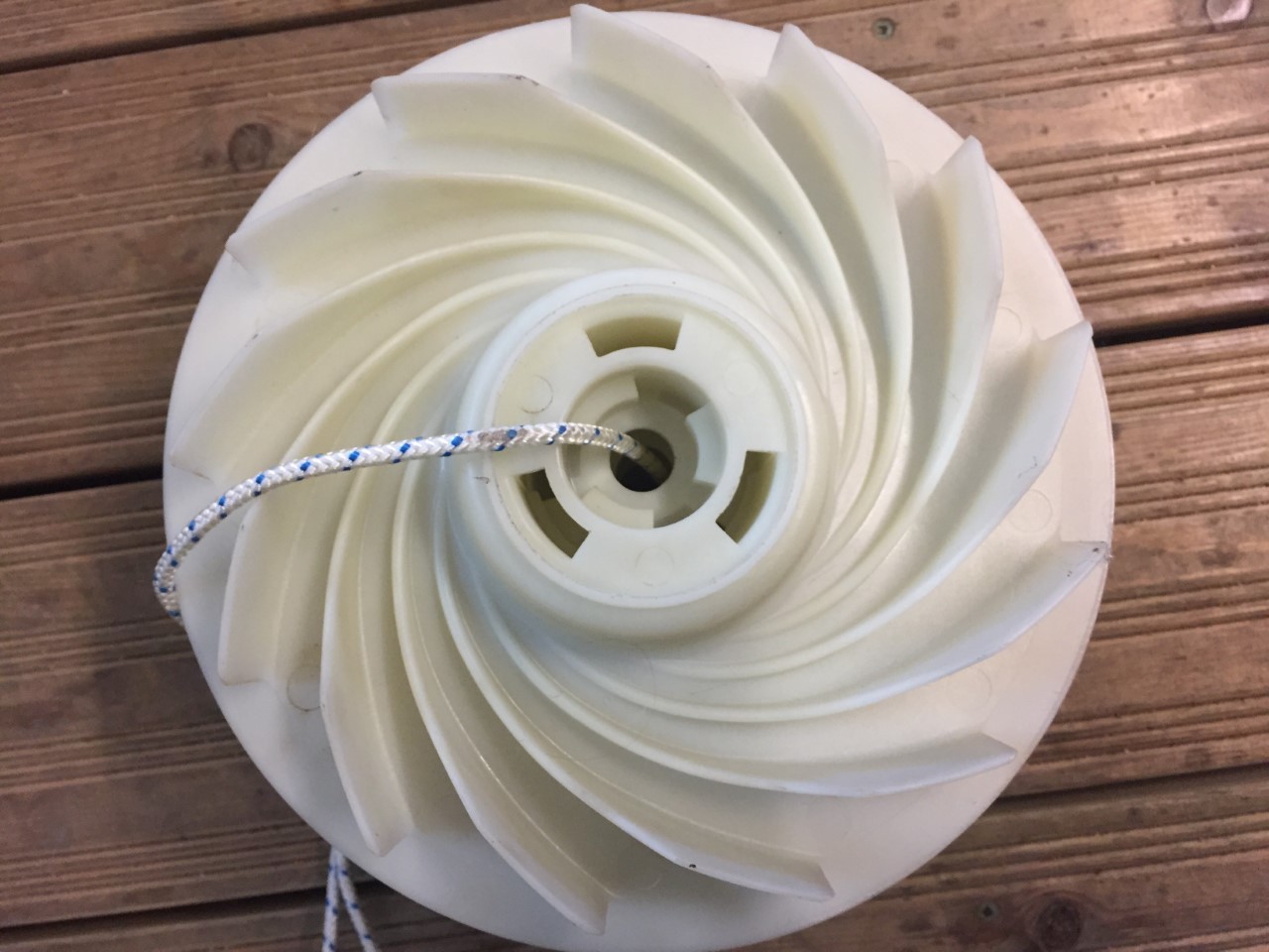 Qualcast HOVERSAFE 30 lawnmower Impeller Fan part number F016T46943 for ...