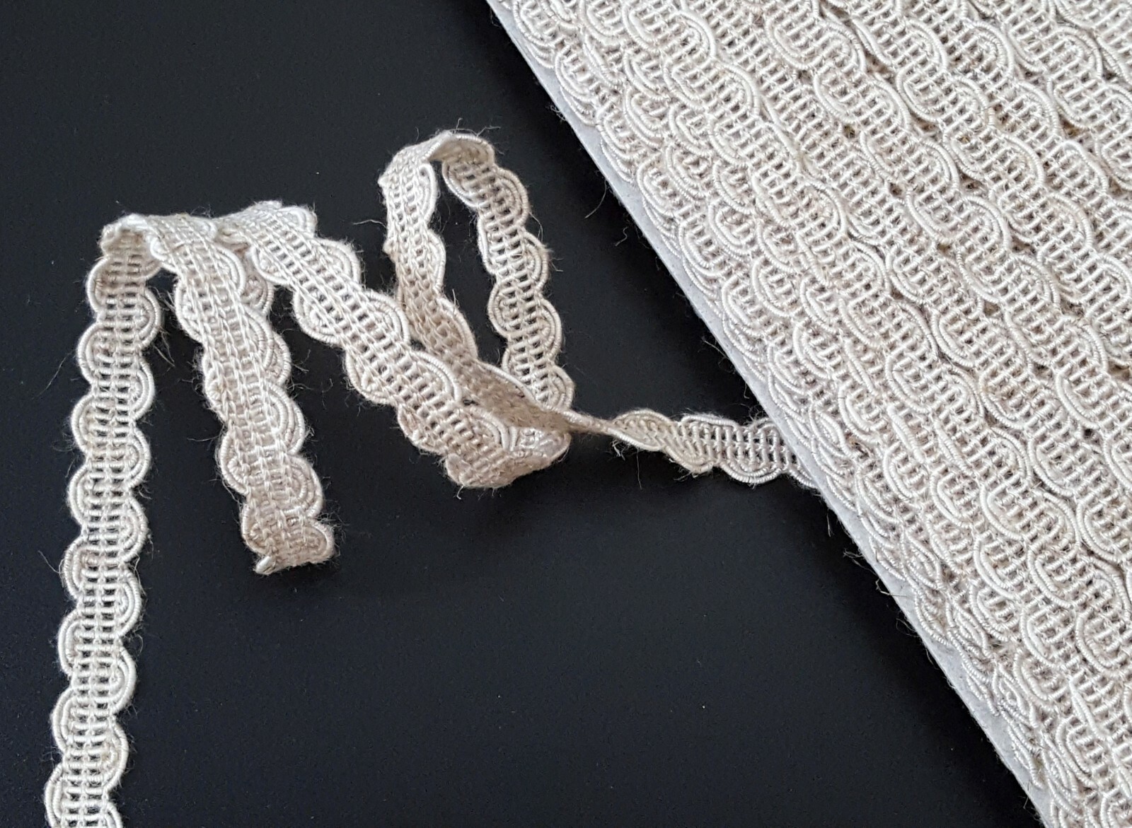 3/8" 1cm Taupe Grayish Brown Lt Brown Cotton Blend Jute Bobbin Ric Rac ...