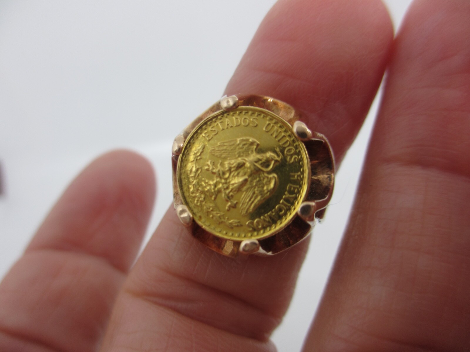 BEAUTIFUL VTG PURE GOLD 1945 TWO PESOS COIN RING SET IN 14K YG-6.81 ...