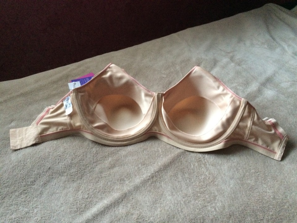 Freya Active 34K Sonic Molded Underwire Nude/Red Trim Sport Bra Style ...
