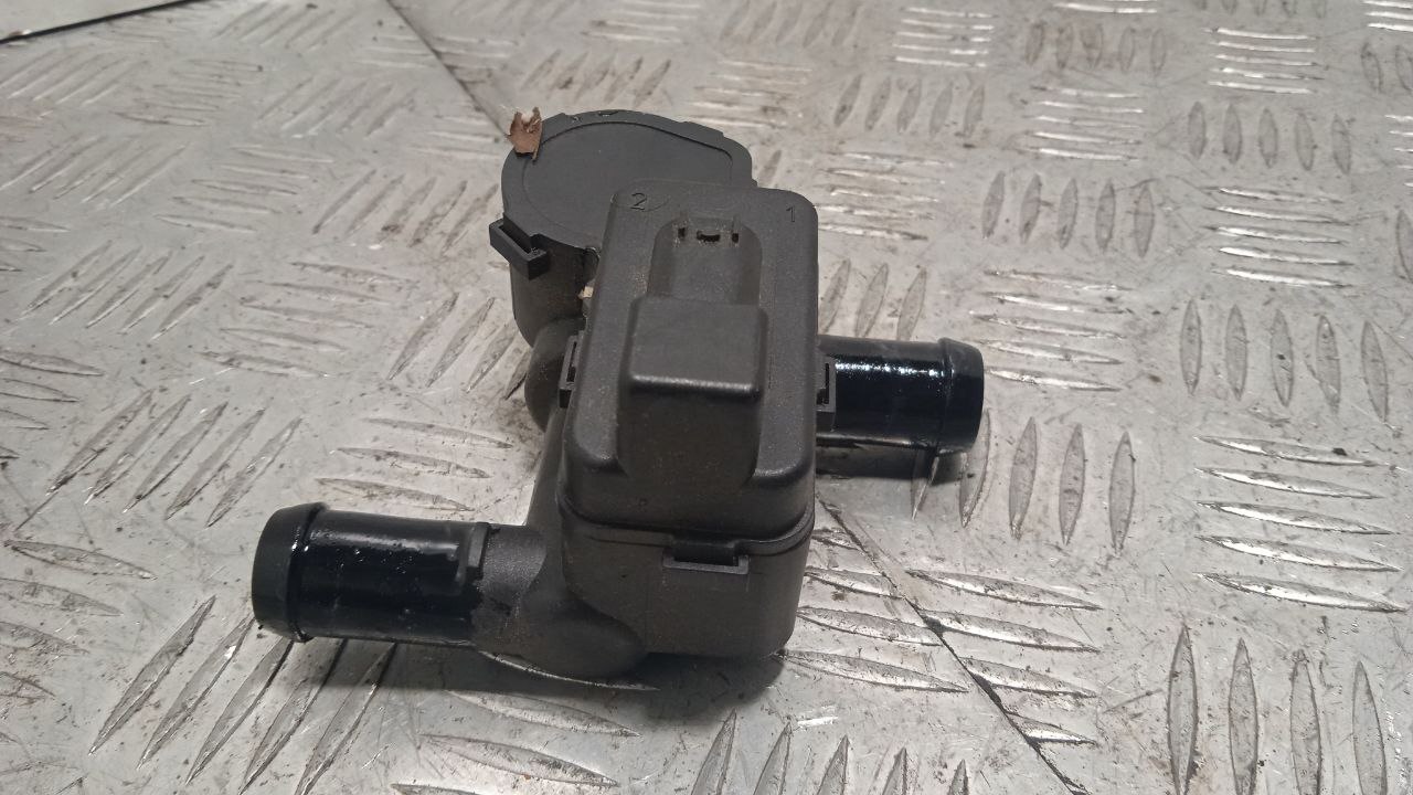 PORSCHE 97057222500 PANAMERA (970) 2010 Additional water pump | eBay