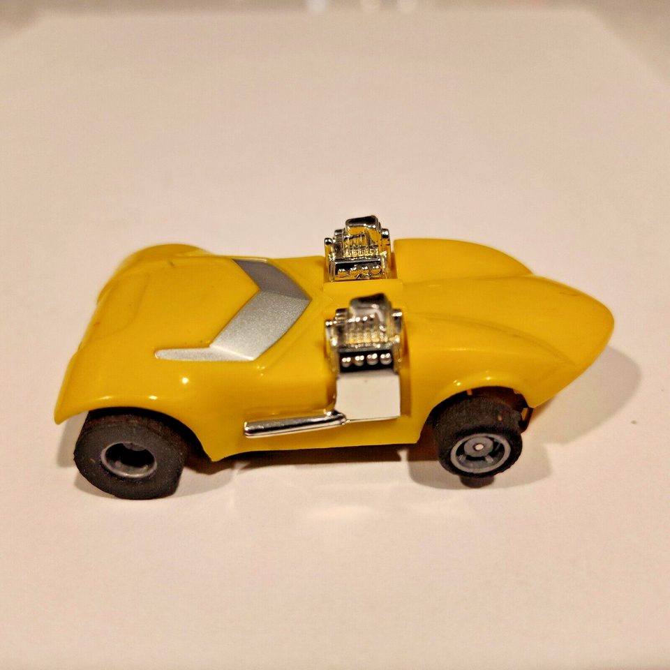 TYCO Hot Wheels Yellow Twin Mill HO Slot Car 440-X2 Chassis | eBay