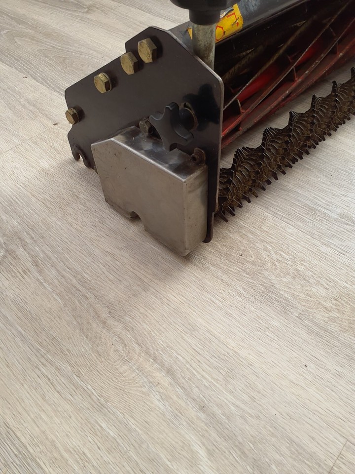 Allett C24 10 Blade Cassette With Powered Groomer. | eBay UK