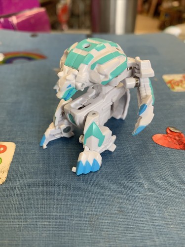 Bakugan Battle Brawlers Planet Haos Lupitheon Ultra B400 White ...