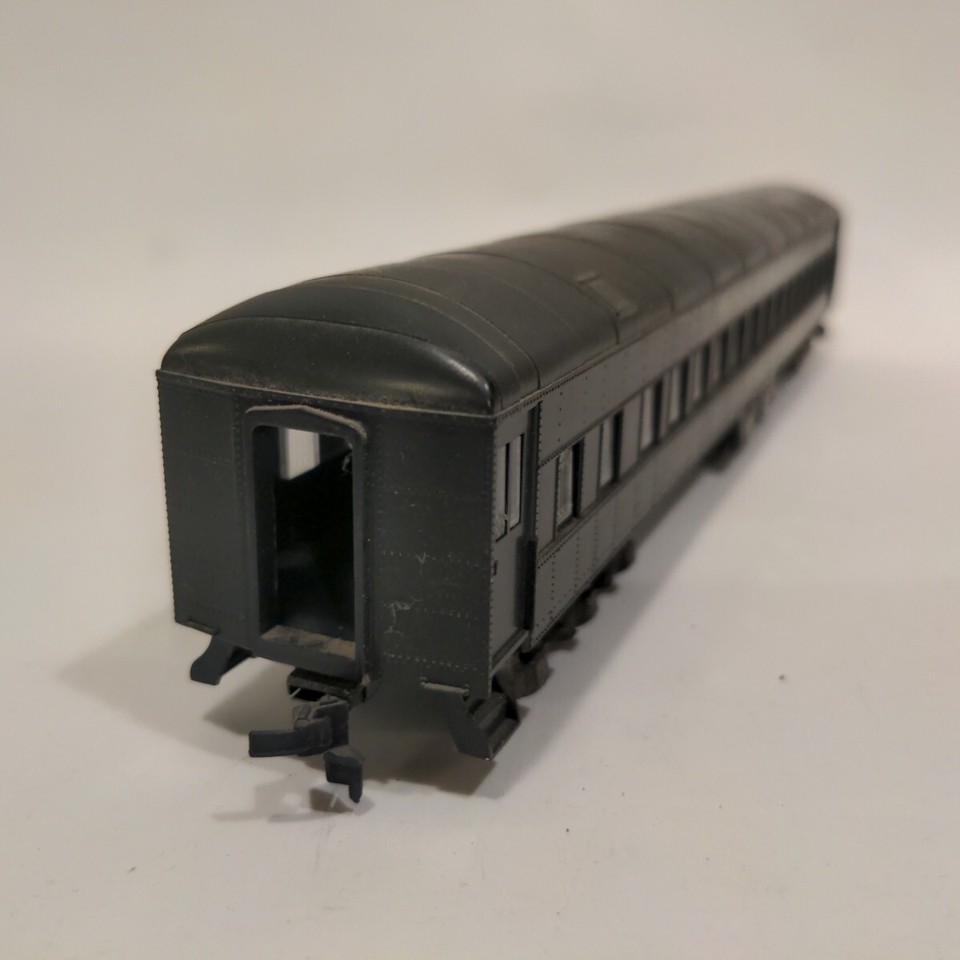 HO Athearn ATSF Santa Fe Heavyweight Coach #3374 | eBay
